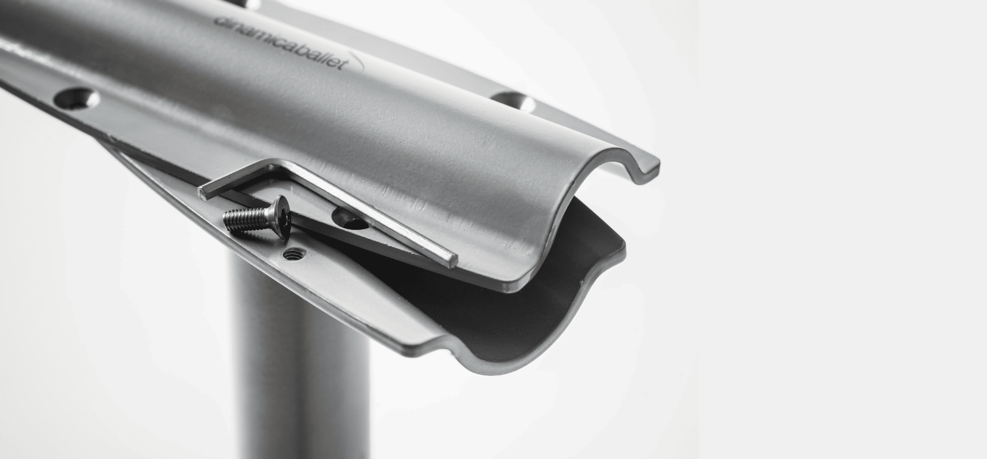 Floor-mounted ballet barre Avant-Fix | Dinamica Ballet